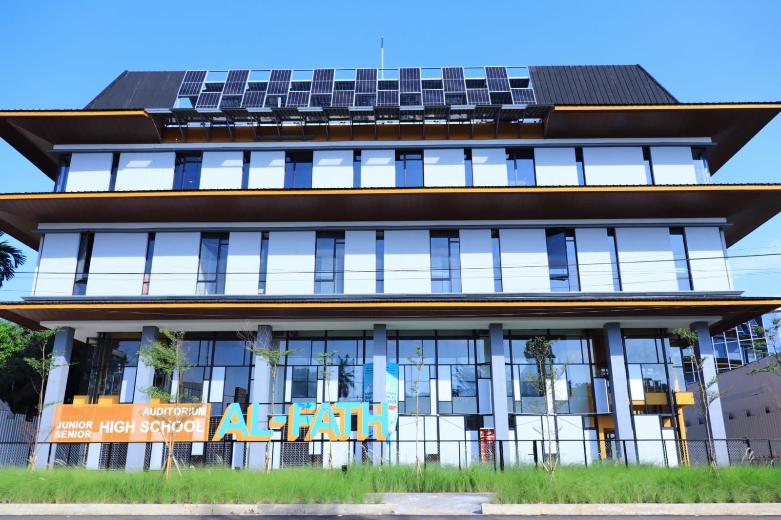 Al-Fath School